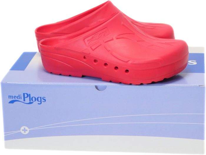 Fuchia unperforated surgical clogs Mediplog for €59.88 in Nursing clogs