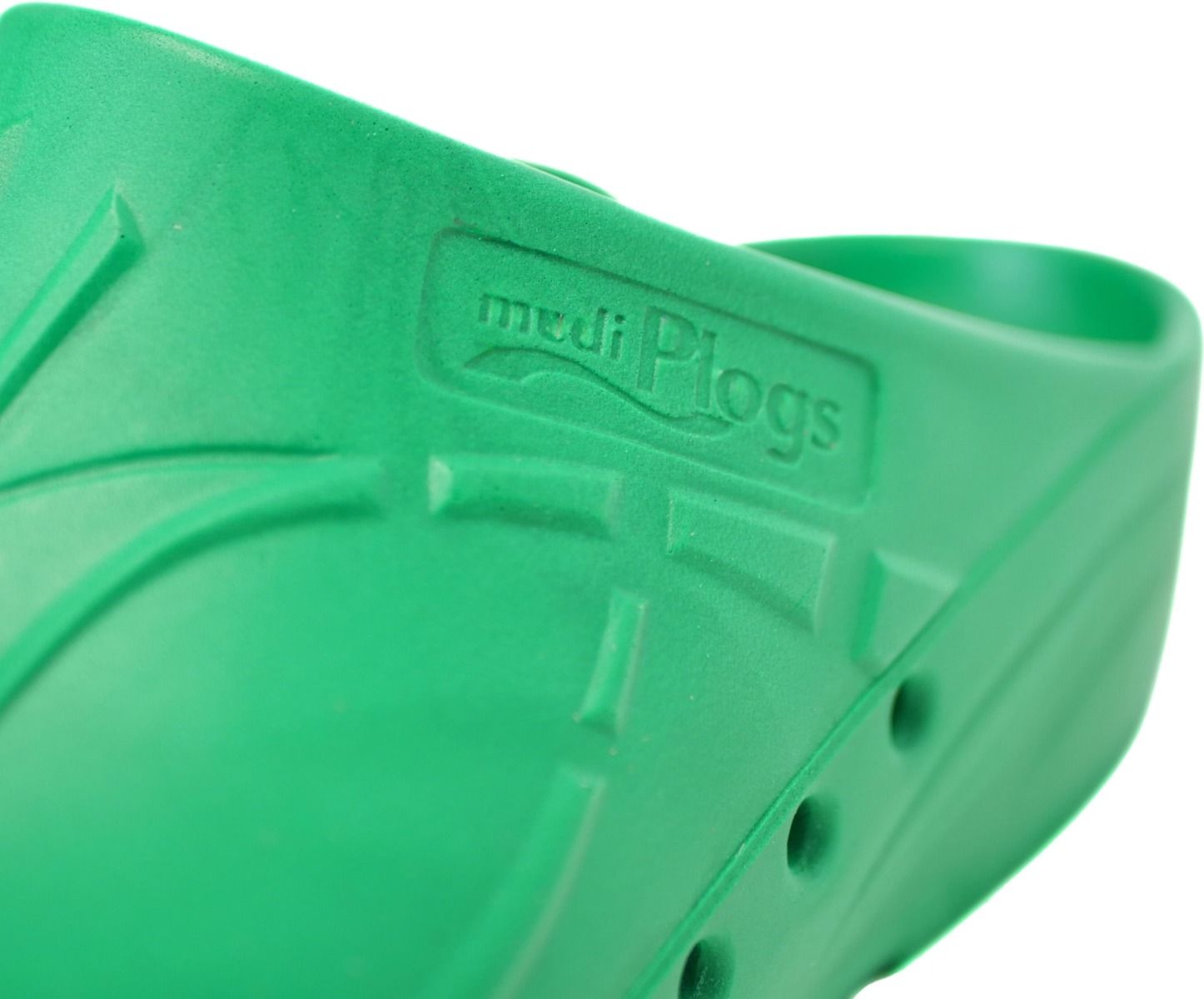 Green unperforated surgical clogs Mediplog for €59.88 in Nursing clogs